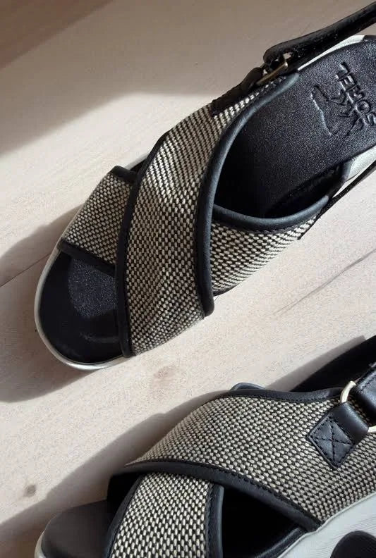 Aura Slingback – Arco Avenue