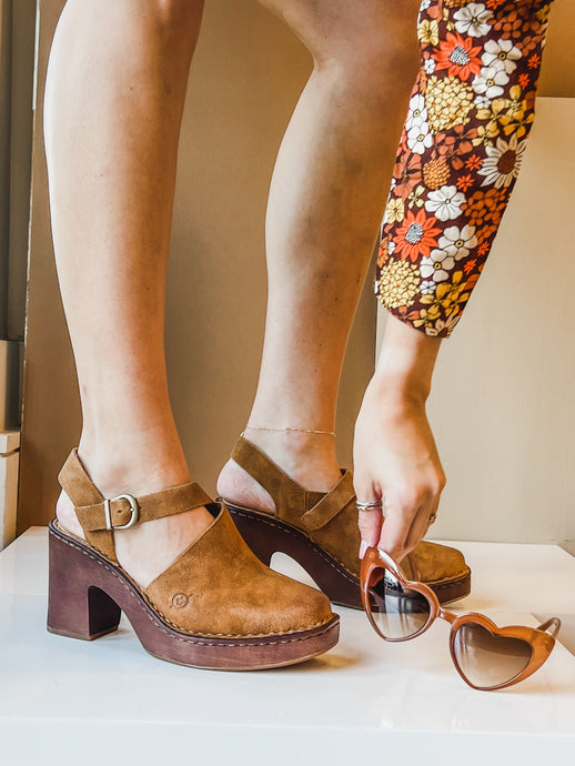 born – Arco Avenue